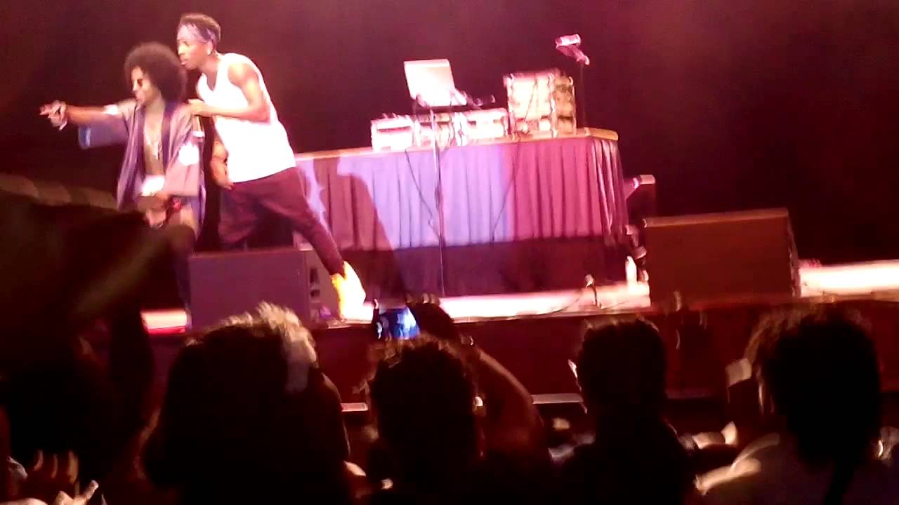 Mindless Behavior And Jacob Latimore Performing Pretty Girl 8/23/14 ...