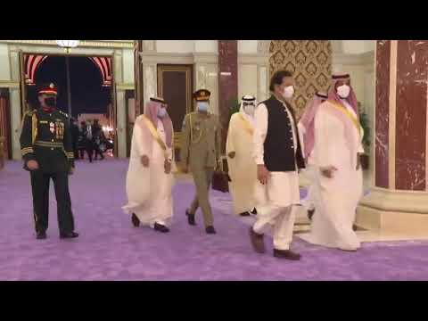 Prime Minister Imran Khan arrived at Al-Salam Palace, where delegation-level talks were held