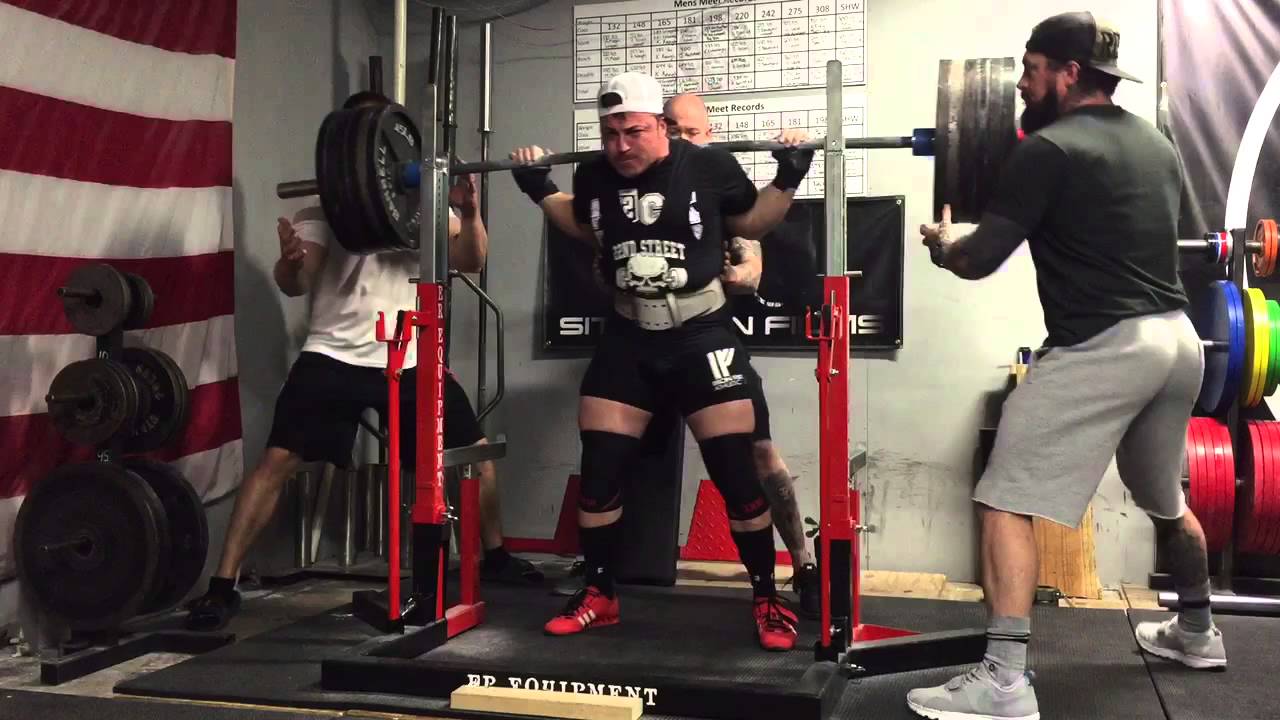 605x0 squat fail - YouTube
