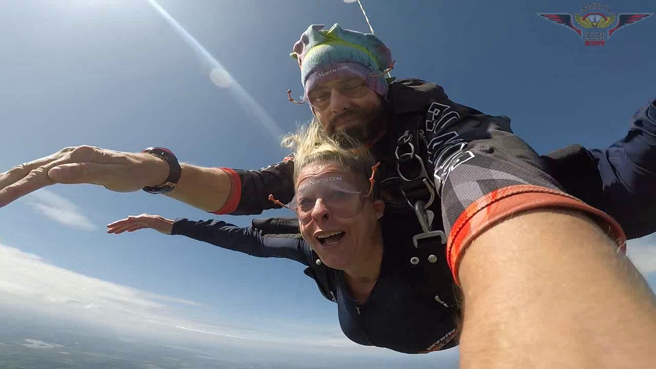 Swooopware: Skydive - Janice Calhoun - YouTube