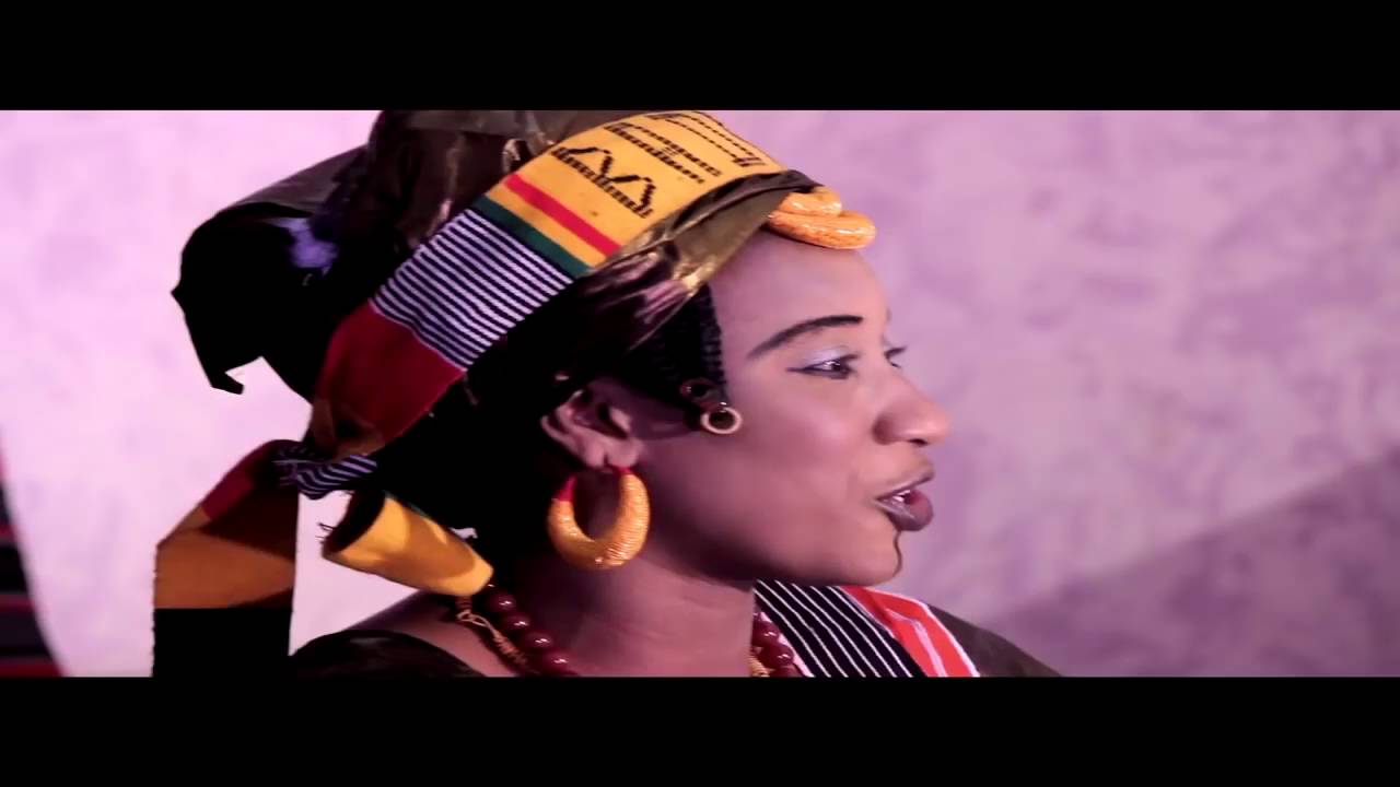 Ousmane Gangué Bella (Clip officiel) Album Mi arti 2015 - YouTube