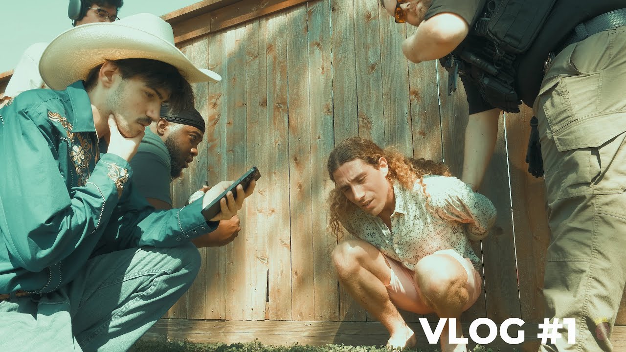 "Run Tarzan Run" Pred Tries To Escape (ft. @Omma, @JiDion, & @TheMrZerg ...