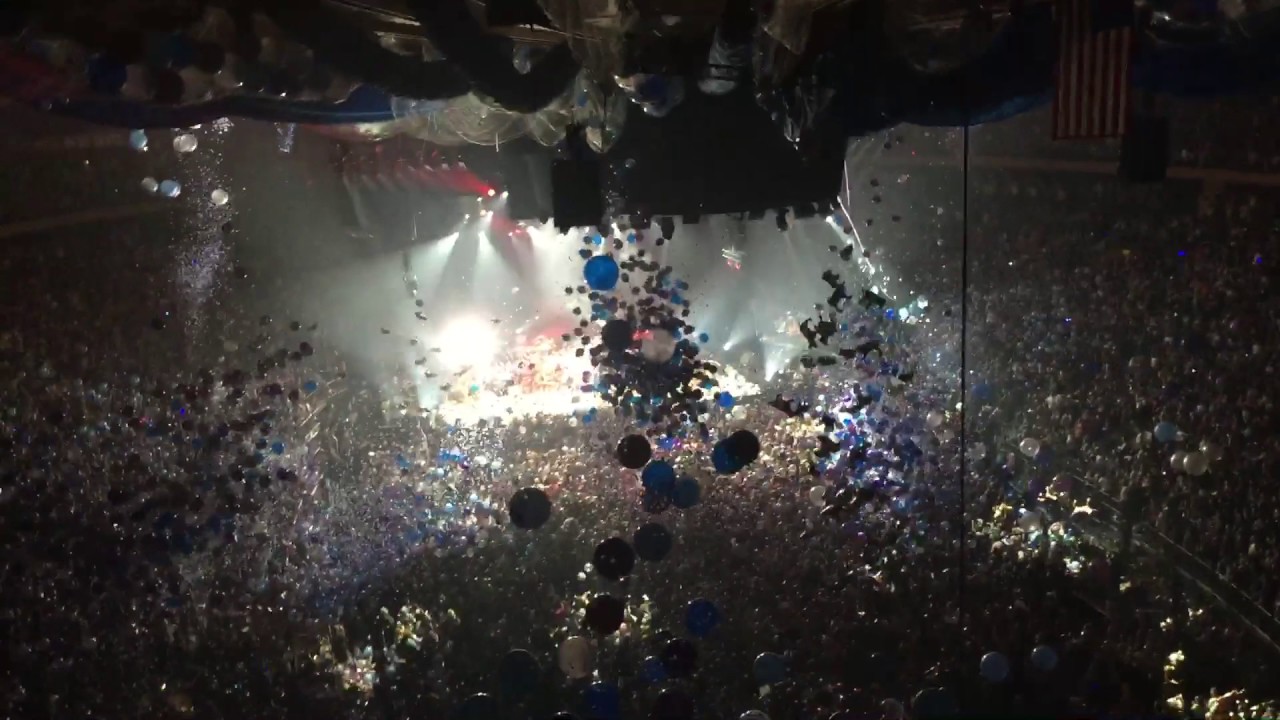 PHISH NYE 2017 MSG NYC - Suzy Greenberg - Balloon Drop - YouTube