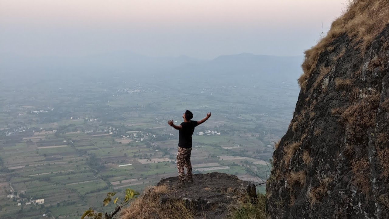 Vairatgad Fort🚩🏔️Dron shots @Trekker_KD - YouTube