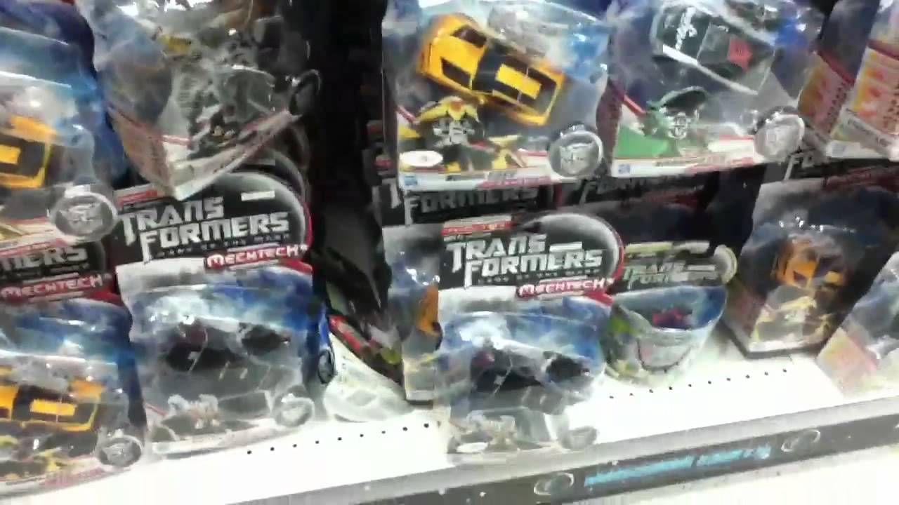 Transformers DOTM toy display at ToysRus - YouTube