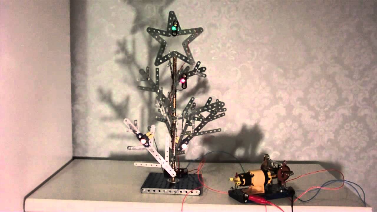 Meccano Christmas tree - YouTube