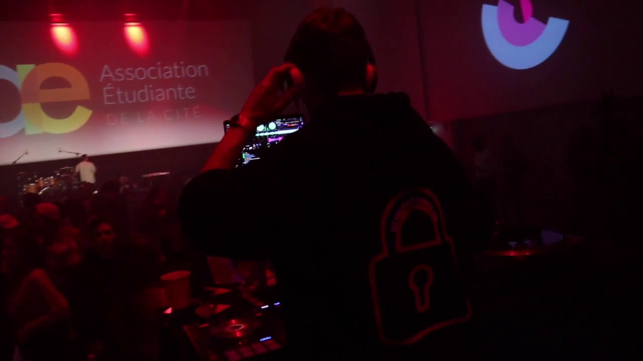 DJ Locksmith - Opening set for Elijah Woods X Jamie Fine @La Cite - YouTube