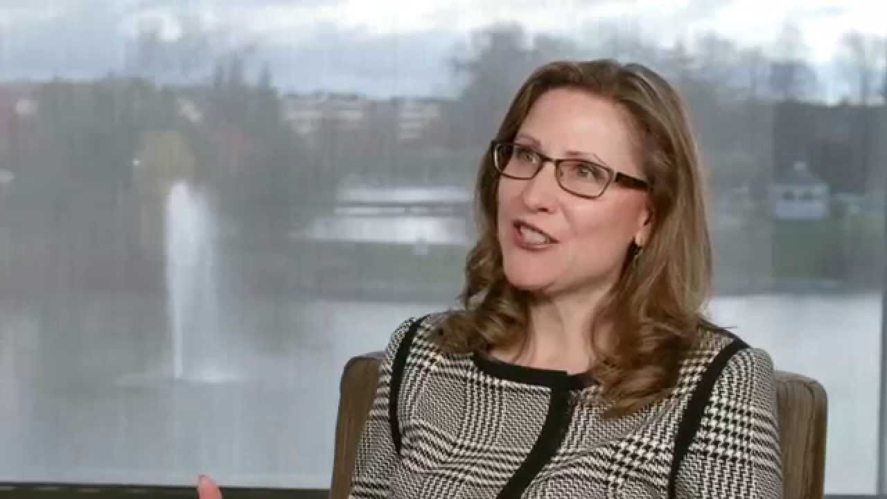 Mary Henige, General Motors - YouTube