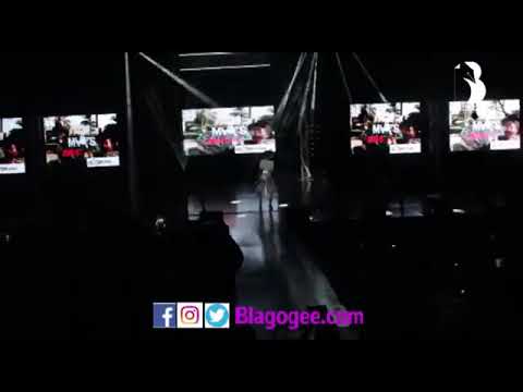 Ebony's naked performance at 2017 4syte Music Video Awards(+18)