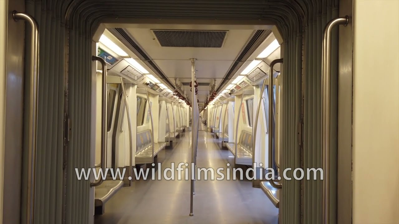 Delhi Metro Yellow line coaches go entirely empty, while at other times ...