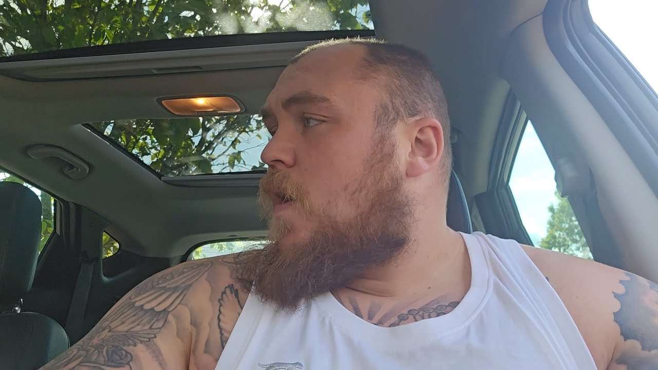 PAUL VENIS VS DECCA HEGGIE - YouTube