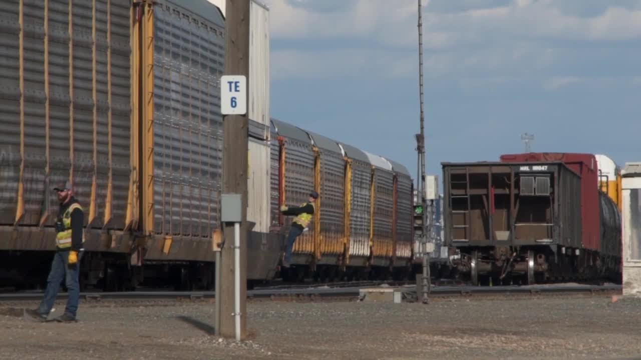 Former train engineer rails on railroad working conditions - YouTube