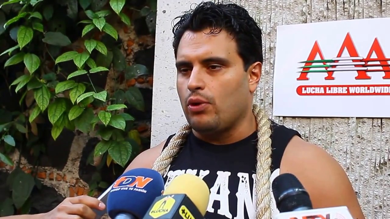 Texano Jr.: "Pentagon es un luchador que me gusta para un reto" - YouTube