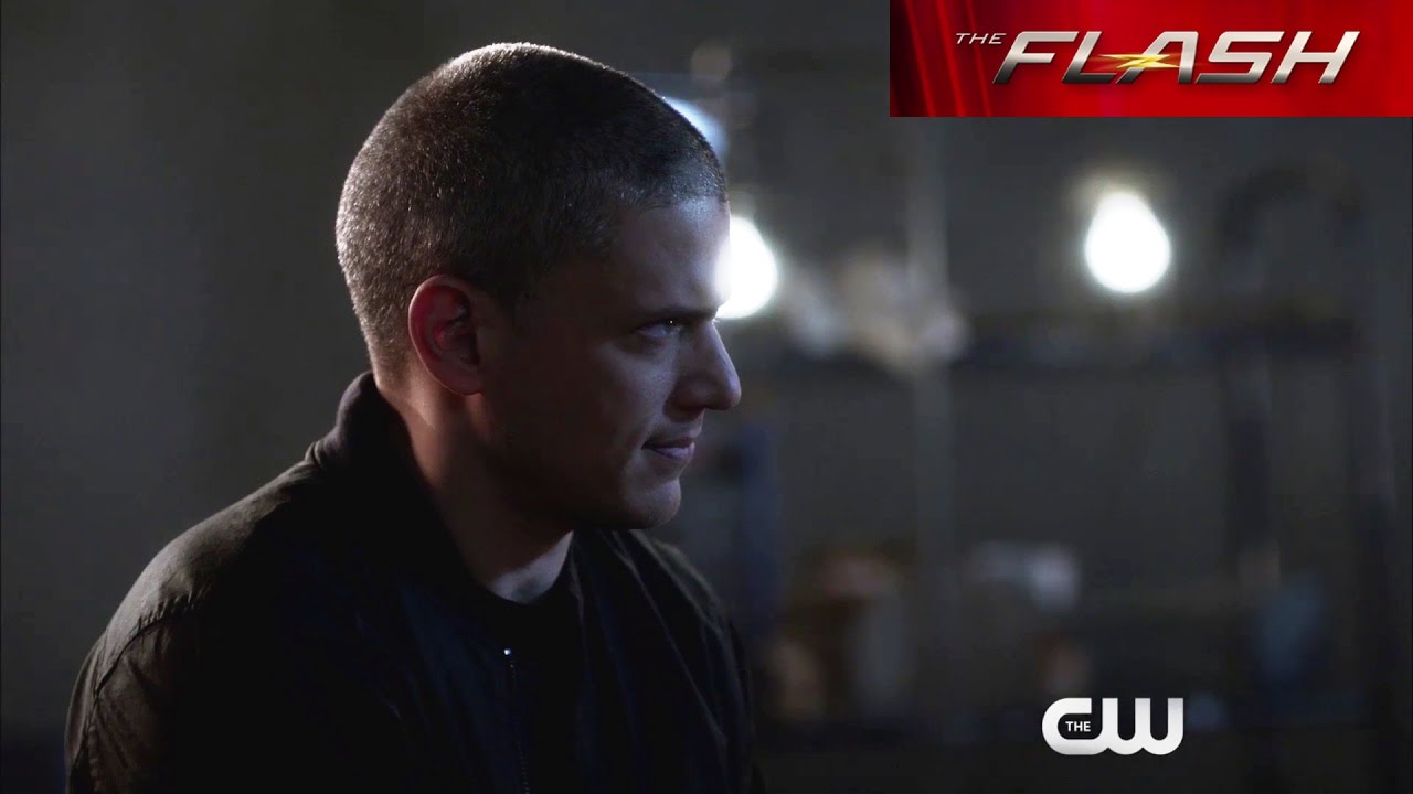 The Flash | Season 3 Episode 4 - 'The New Rogues' Scene - YouTube