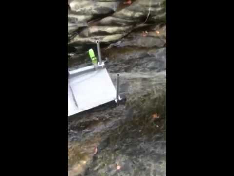 Pennsylvania Gold Prospecting. Angus MacKirk drop riffle sluice. - YouTube
