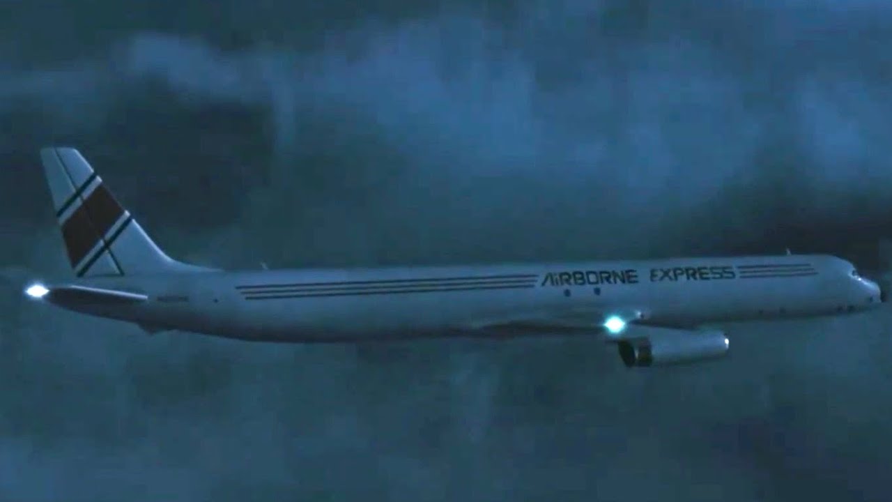 Airborne Express Flight 827 - Crash Animation - YouTube