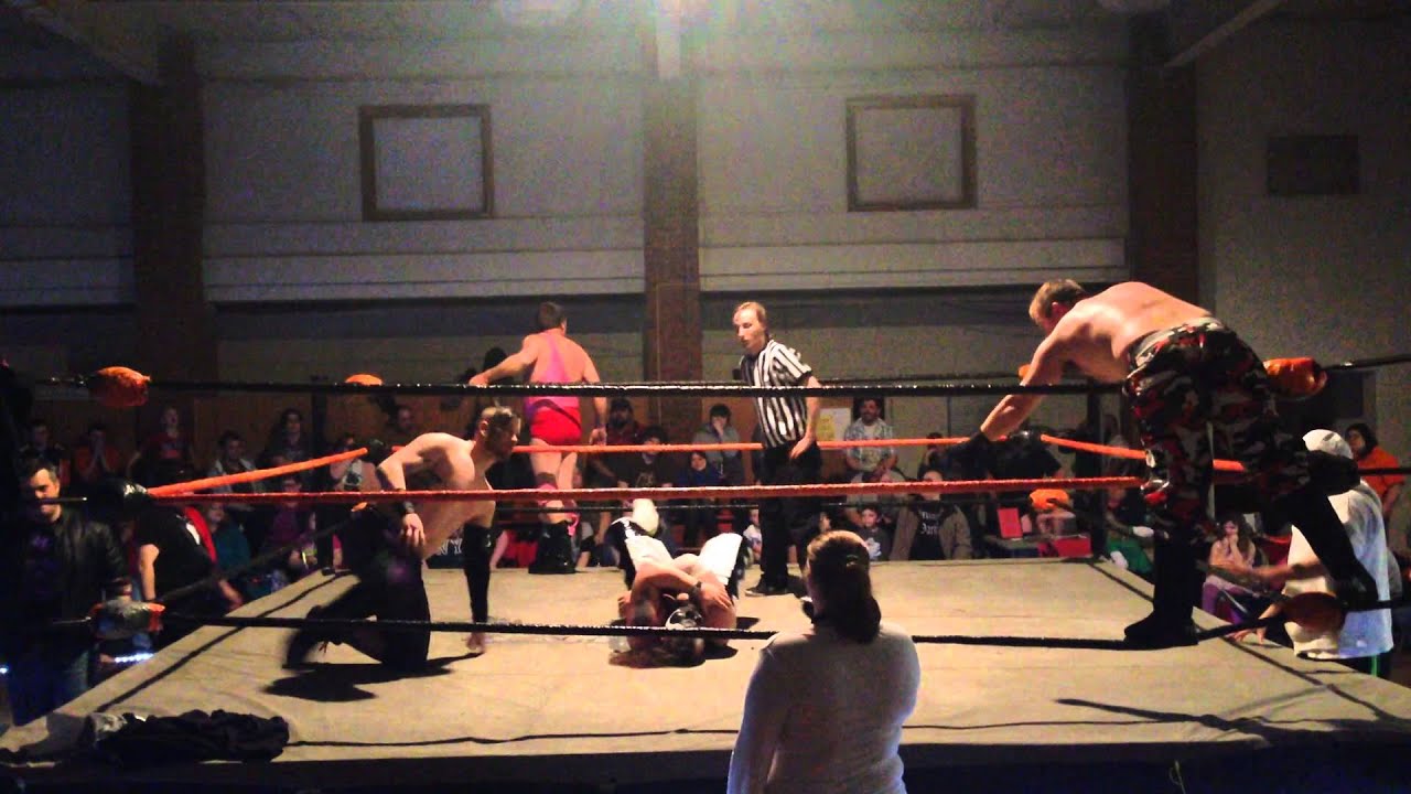 SCW / Irish Airbourne Dave Crist vs The Wrestling Un'Mentionalbles ...