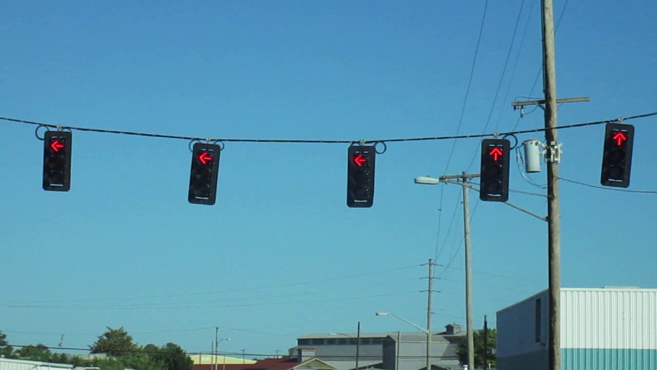 Eagle Traffic Lights - YouTube