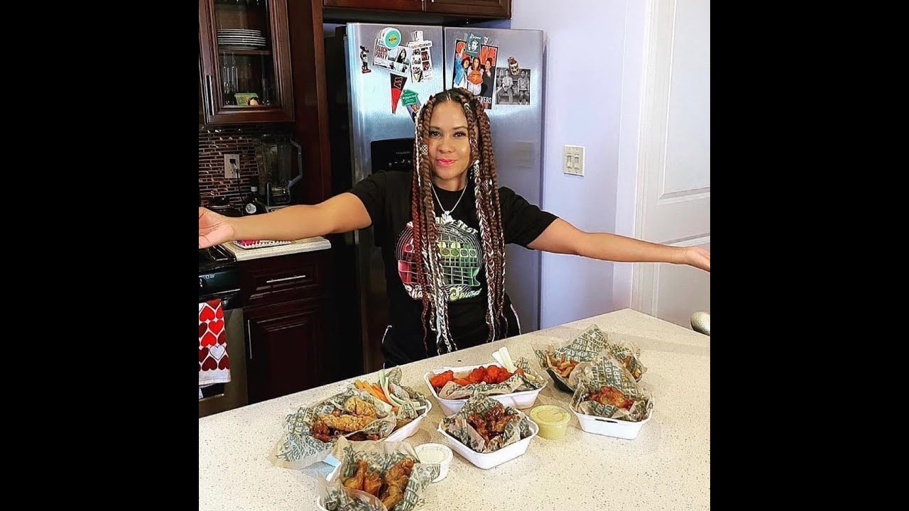 Koffee N' KushTv : ANGELA YEE NEEDS TO APOLOGIZE FOR RACIST PICTURE ...