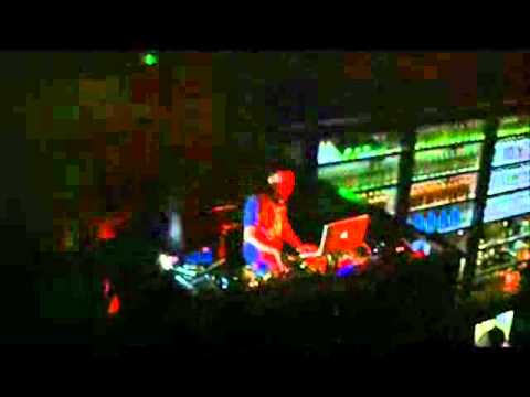 LIVE SCRATCH, DJ HYPNOTIQ VANCOUVER B.C - YouTube