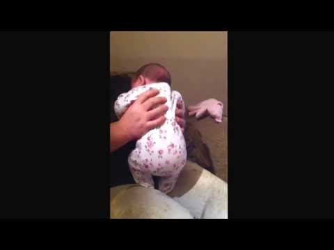 Baby girl TWERKING
