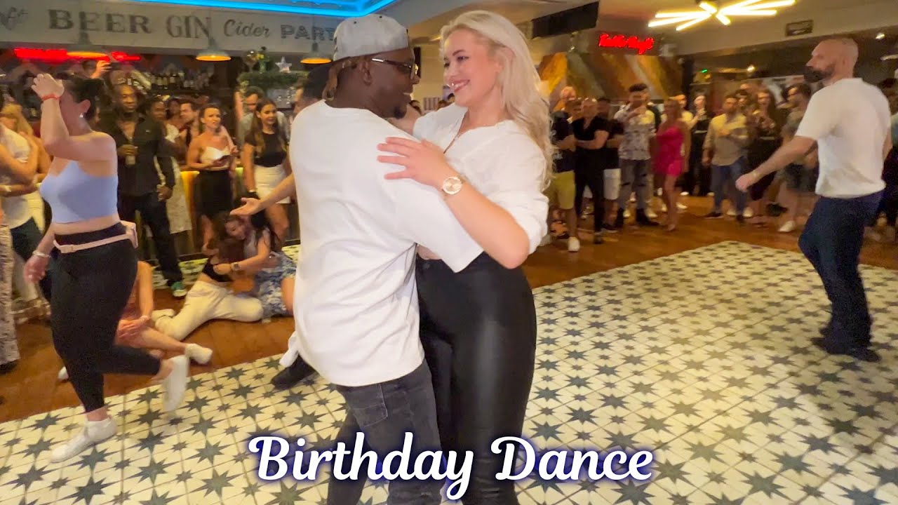 Bachata Birthday Dance at Bachata Pasion in London - YouTube
