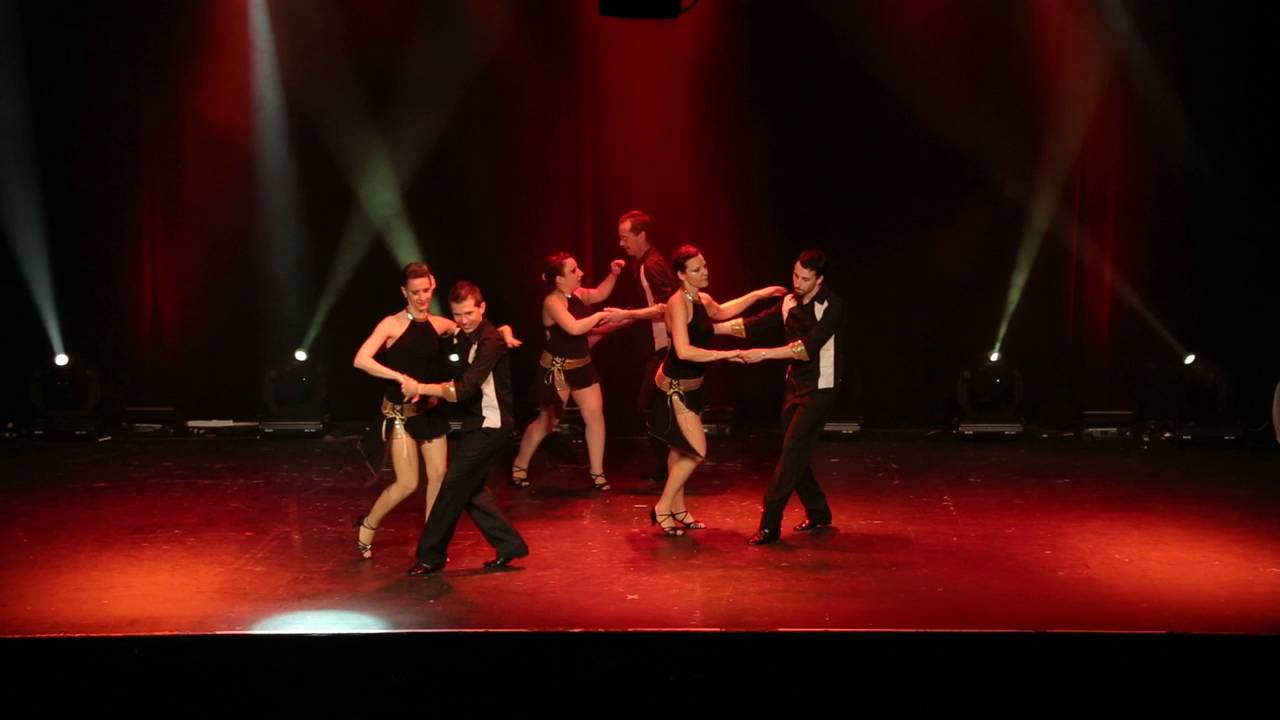 Salsa Nueva en spectacle à la Convention International de Salsa de ...