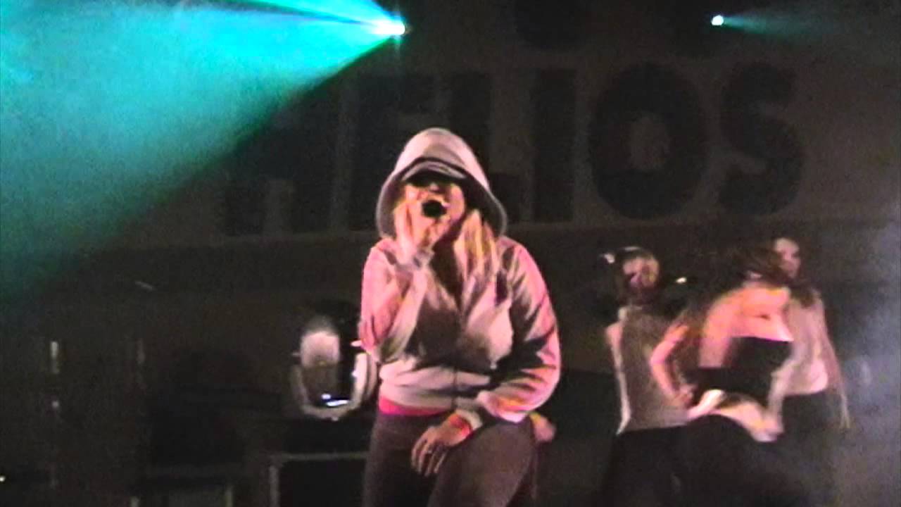miss Katana - live 2007- Noben ne ve kwa feat. Fraz - YouTube
