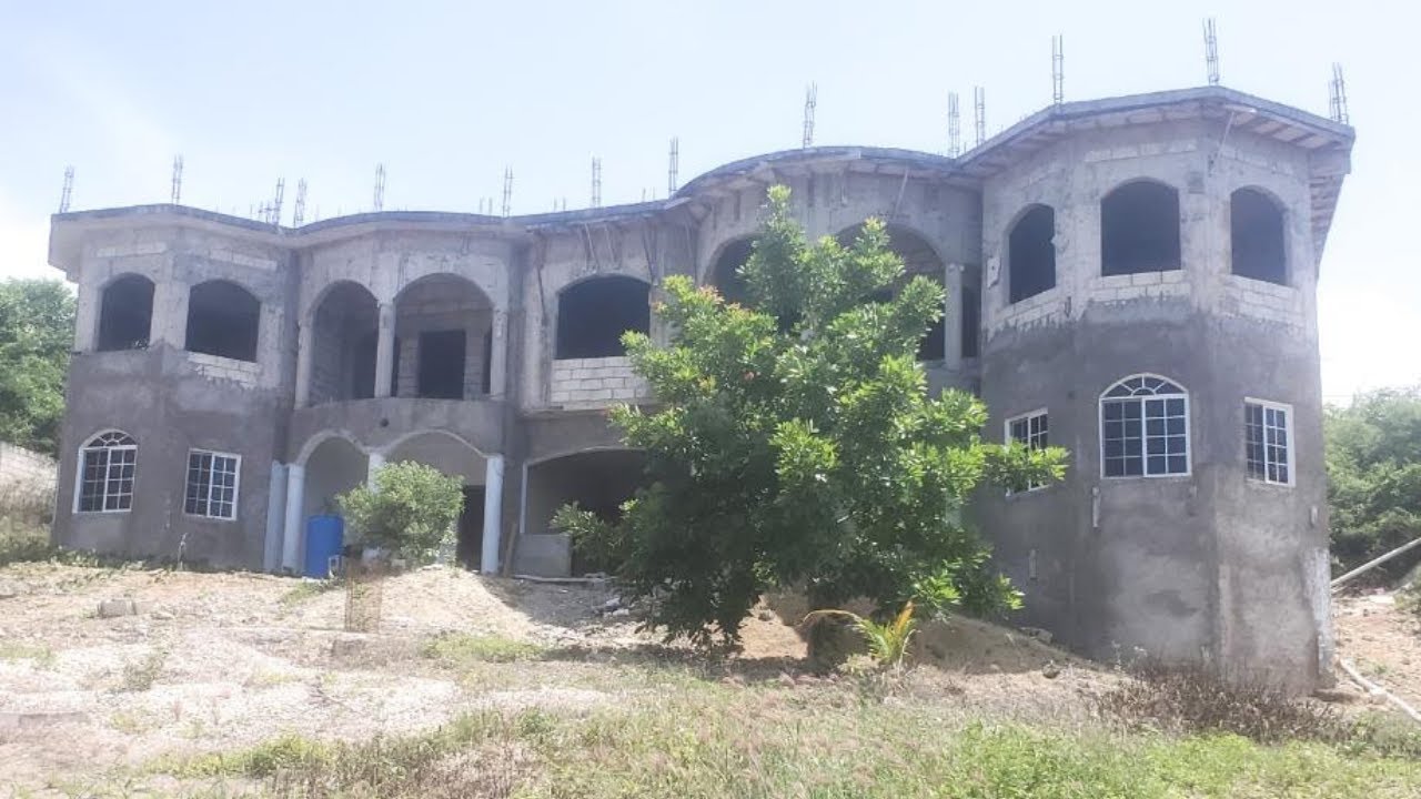 Unfinished Ocean View 9 Bedroom 5 Bathroom House for sale in Green ...