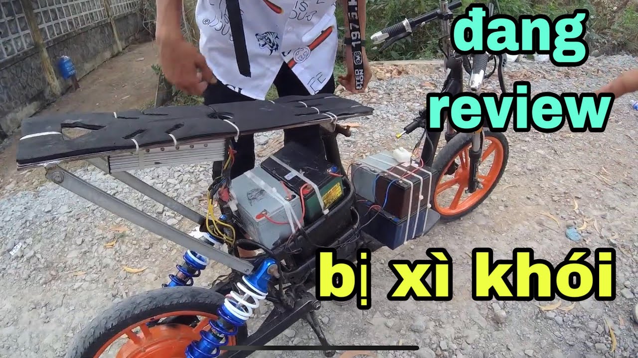 review xe dap dien do - YouTube