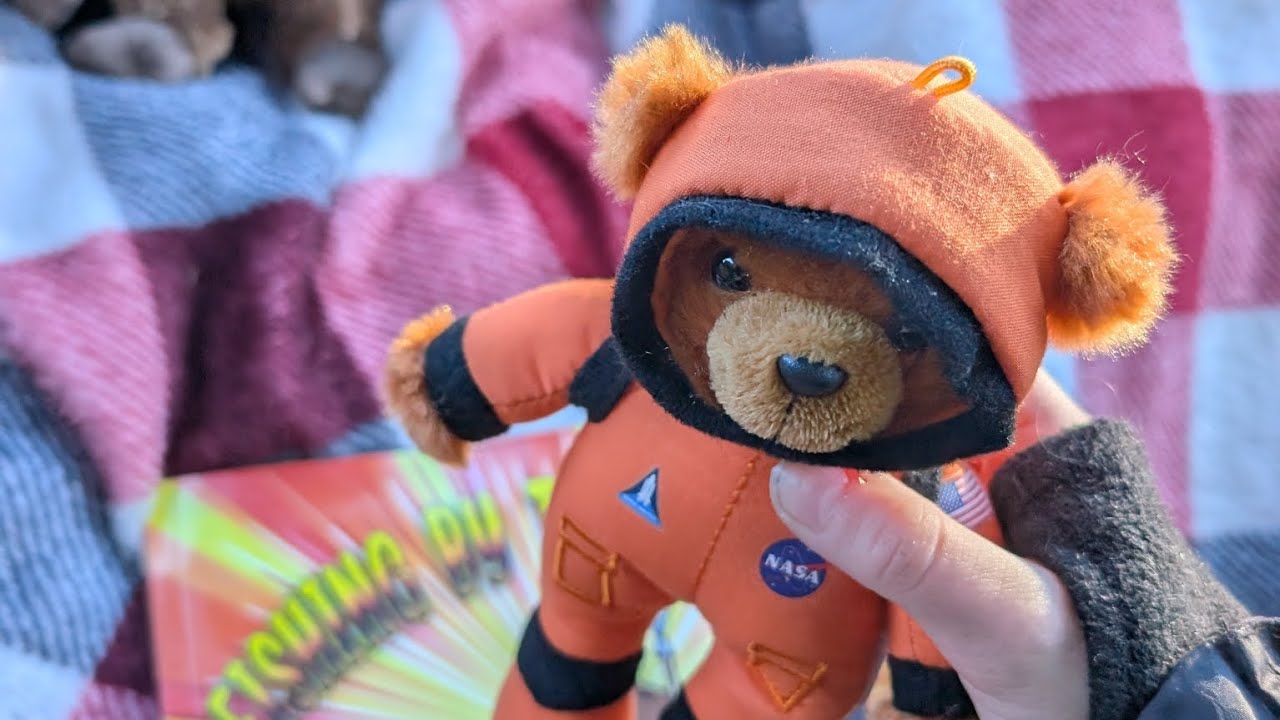 We read "Fishing by Torchlight", super fun! - YouTube