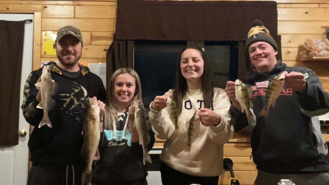 Upper Red Lake Sleeper Shack!! ( catch & cook ) - YouTube