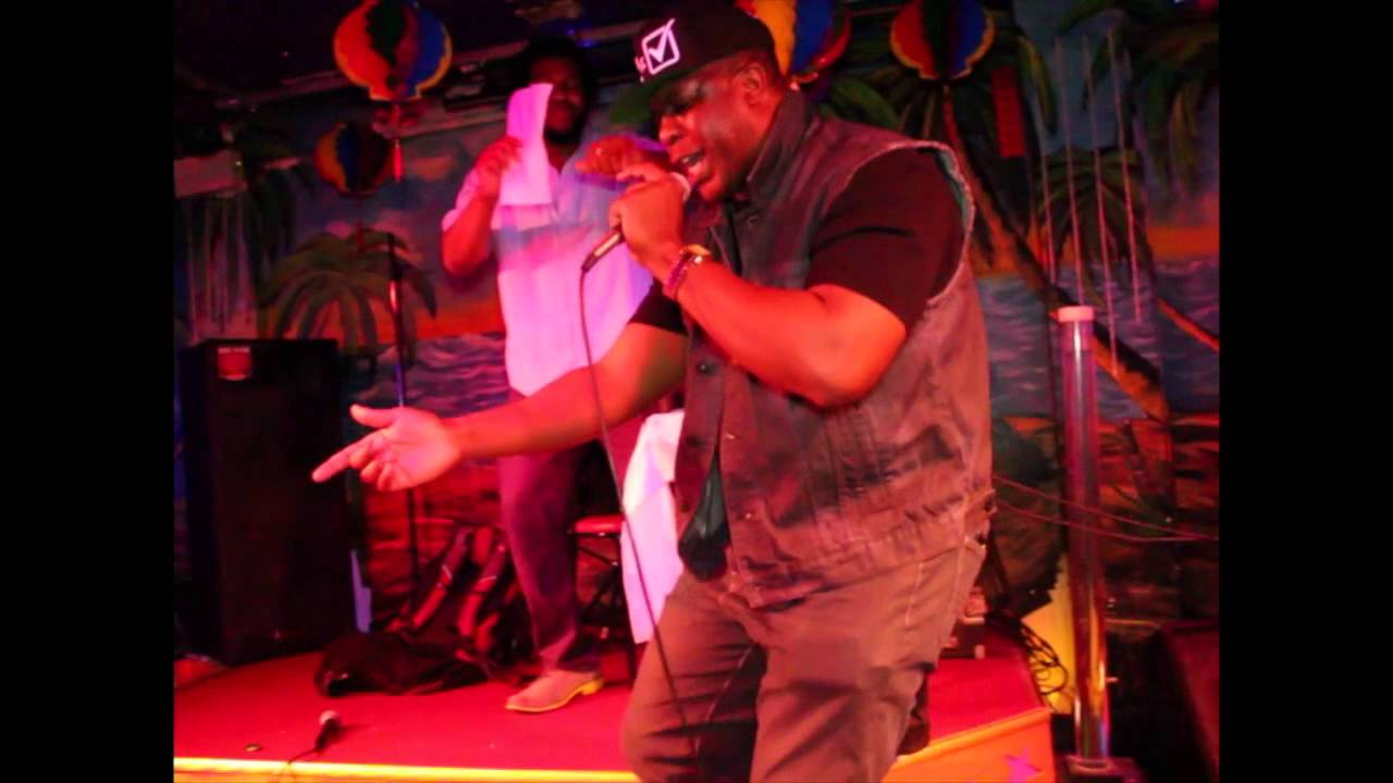 Chris Quality performs for the GMSH Tour Stop in San Jose, Ca - YouTube