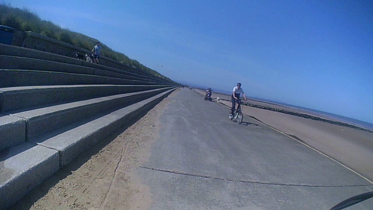 Prestatyn To Rhyl Cycle Ride 2017 along the beach - YouTube