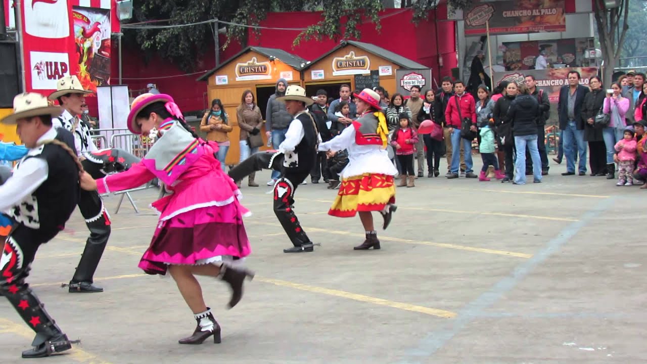 Dance of Peru Andes Mountain - YouTube