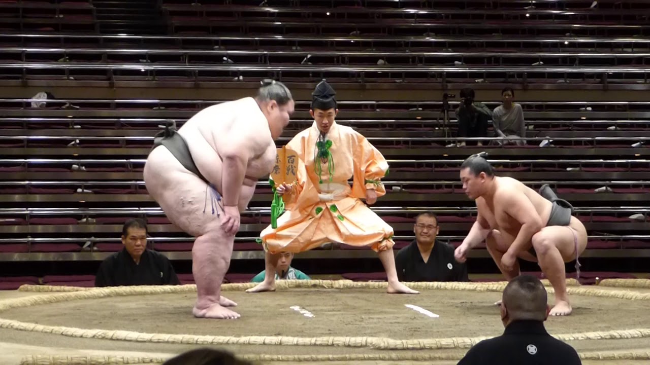 Orora (4-2) - Kayatoiwa (5-2) , Sumo : Natsubasho '18 - YouTube