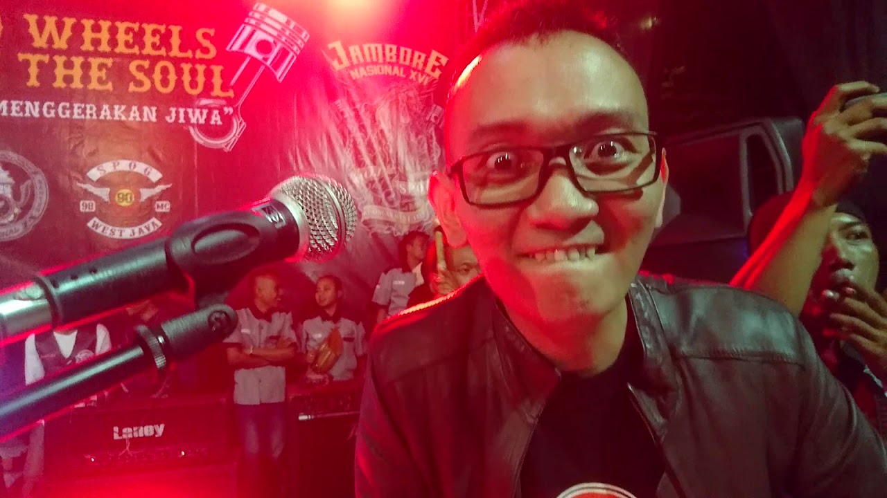 I shoot the sherrif - cover by : Chikara Band - YouTube