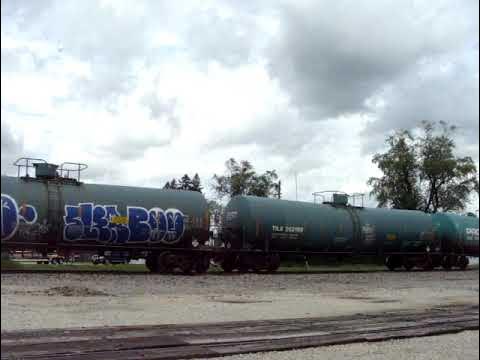 CP-249 thru Pewaukee, WI on 5-27-24 2x0x0 w/CP-8790 - UP-8022 - YouTube