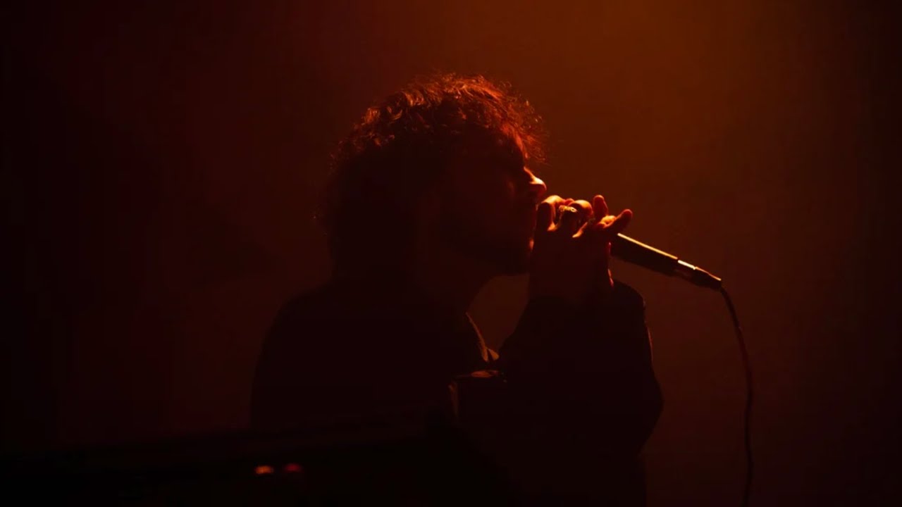 Quadeca - Being Yourself (Live in Dallas) - YouTube