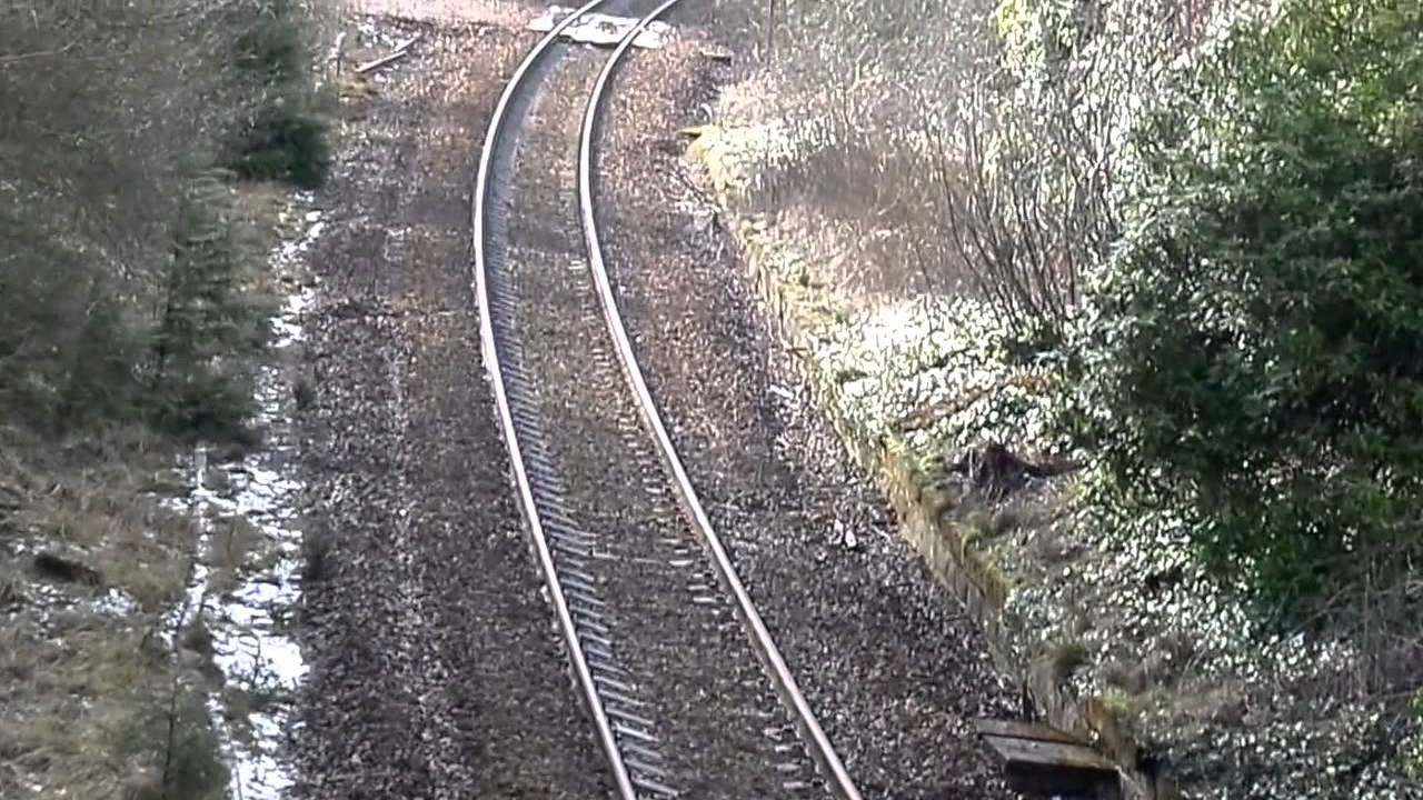 Neilston Low Railway Station, Renfrewshire - YouTube