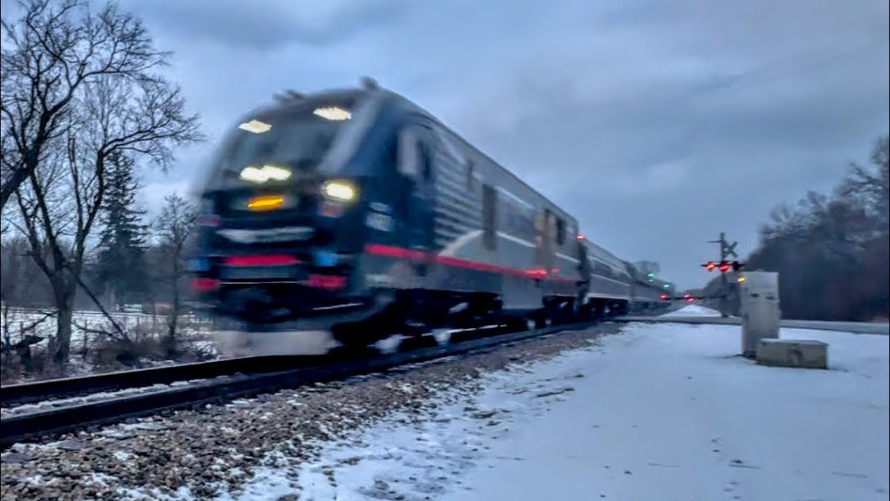 Amtrak 352 Wolverine HAULS A$$ AT 115 MILES AN HOUR through 4th in ...