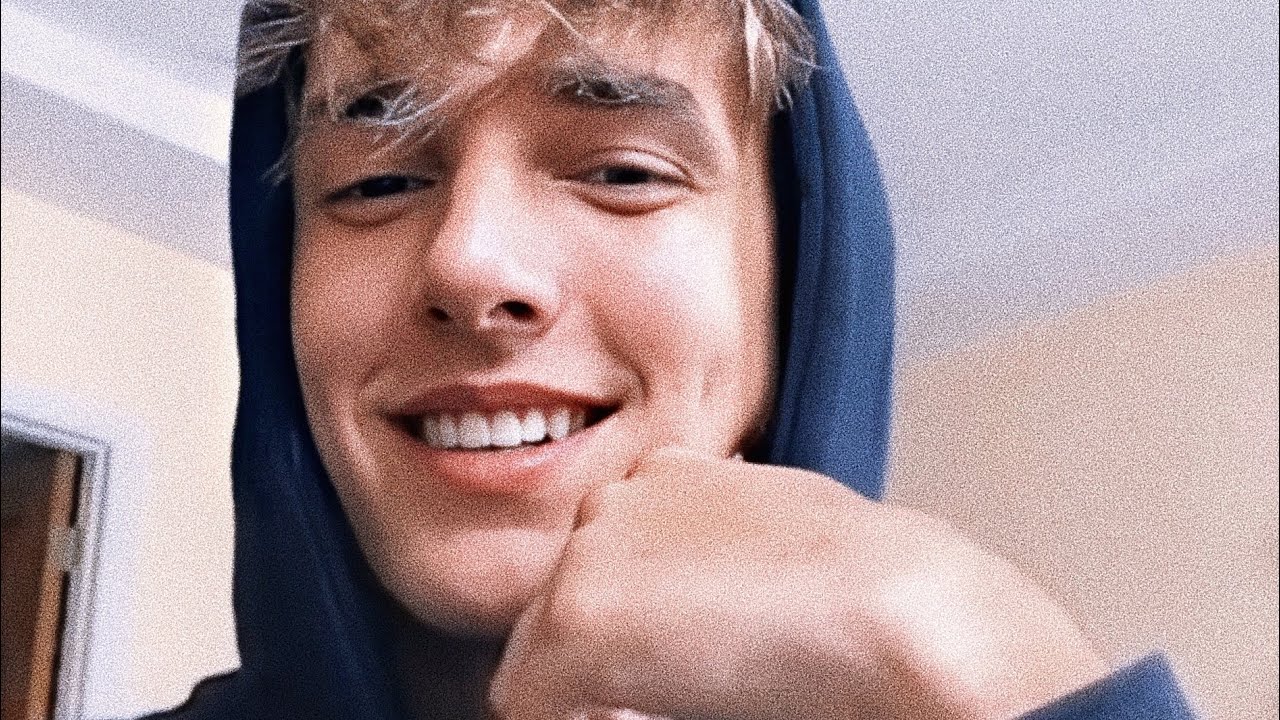 Bryce Hall live on tiktok & instagram (may 29th) - YouTube