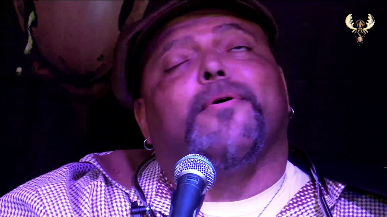 Kevin Burt - Eleanor Rigby - Live for bluesmoose radio - YouTube