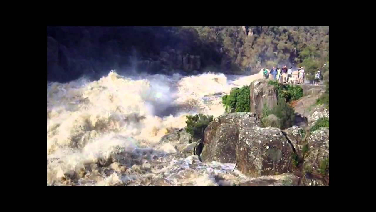 cataract gorge march 11 flood.wmv - YouTube