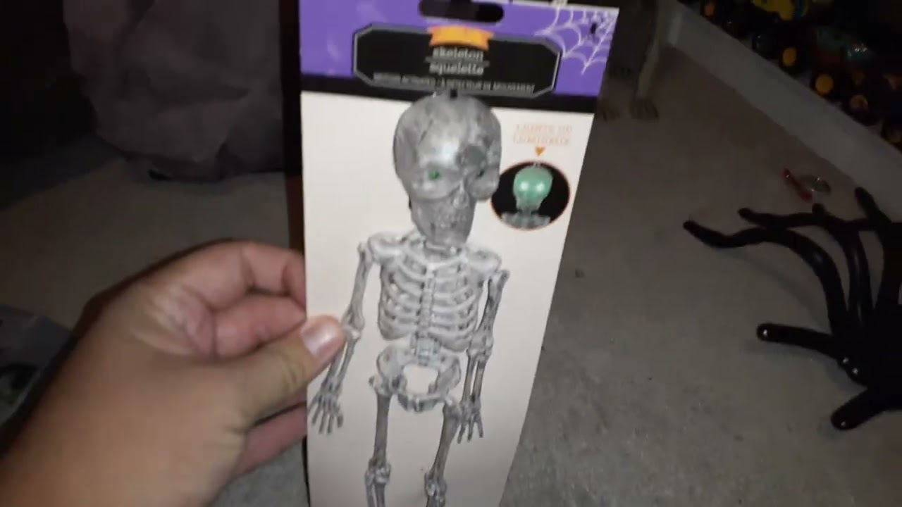 my 2 new dollar tree Halloween pickups 2022 (laughing skeleton and ...