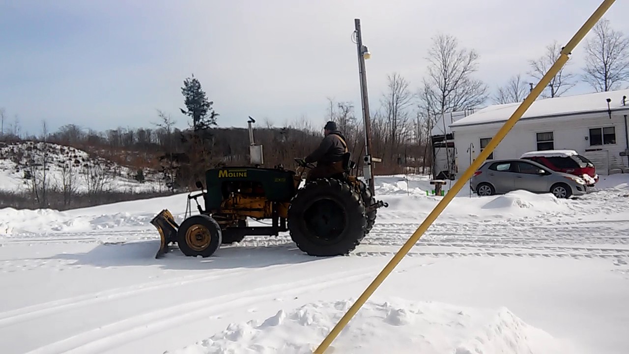 Minneapolis Moline plowing - YouTube
