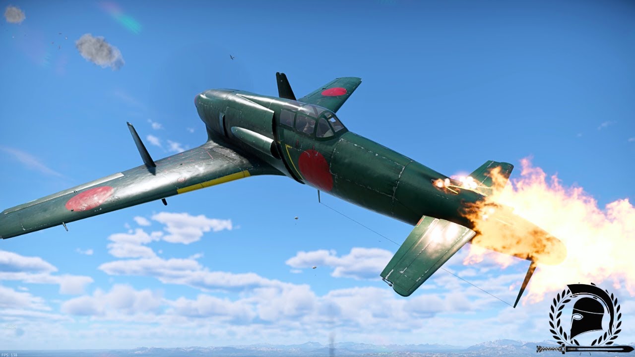 This Plane Flies BACKWARDS in War Thunder - YouTube