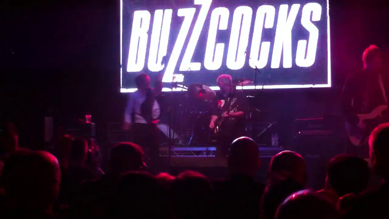 Fast Cars - Buzzcocks- Newcastle o2 - YouTube