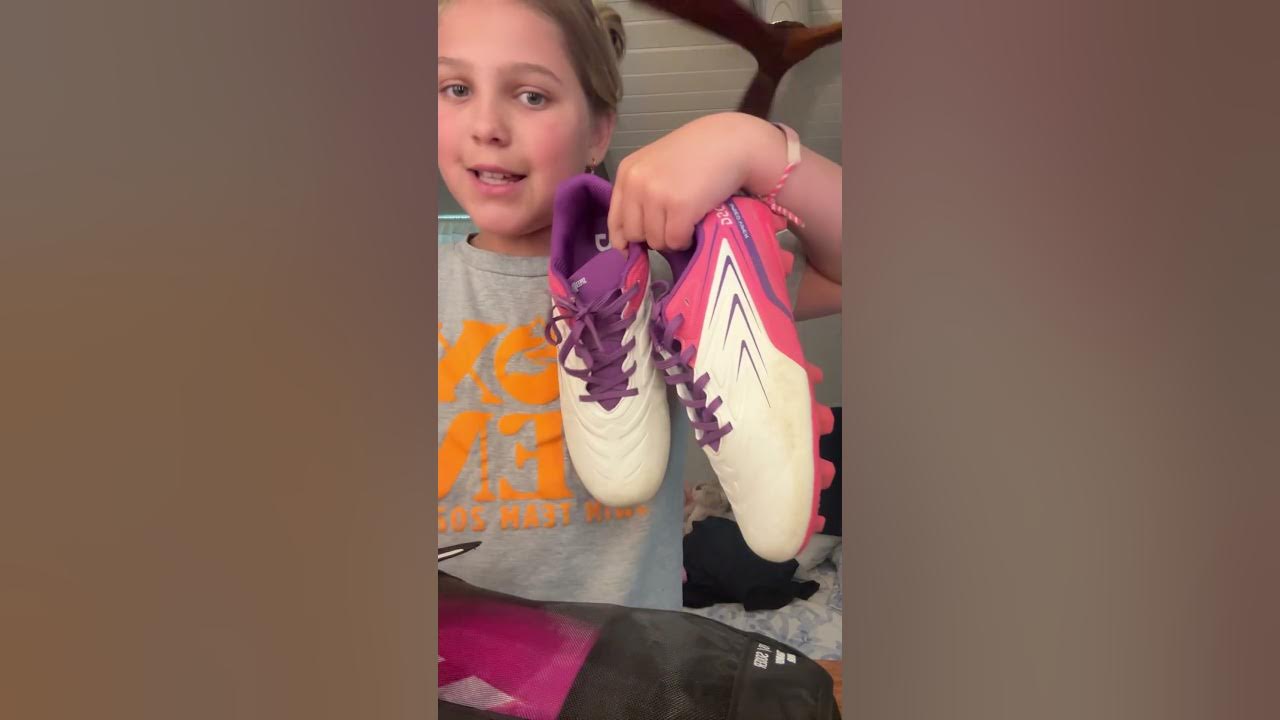 Get ready with me for my soccer game - YouTube