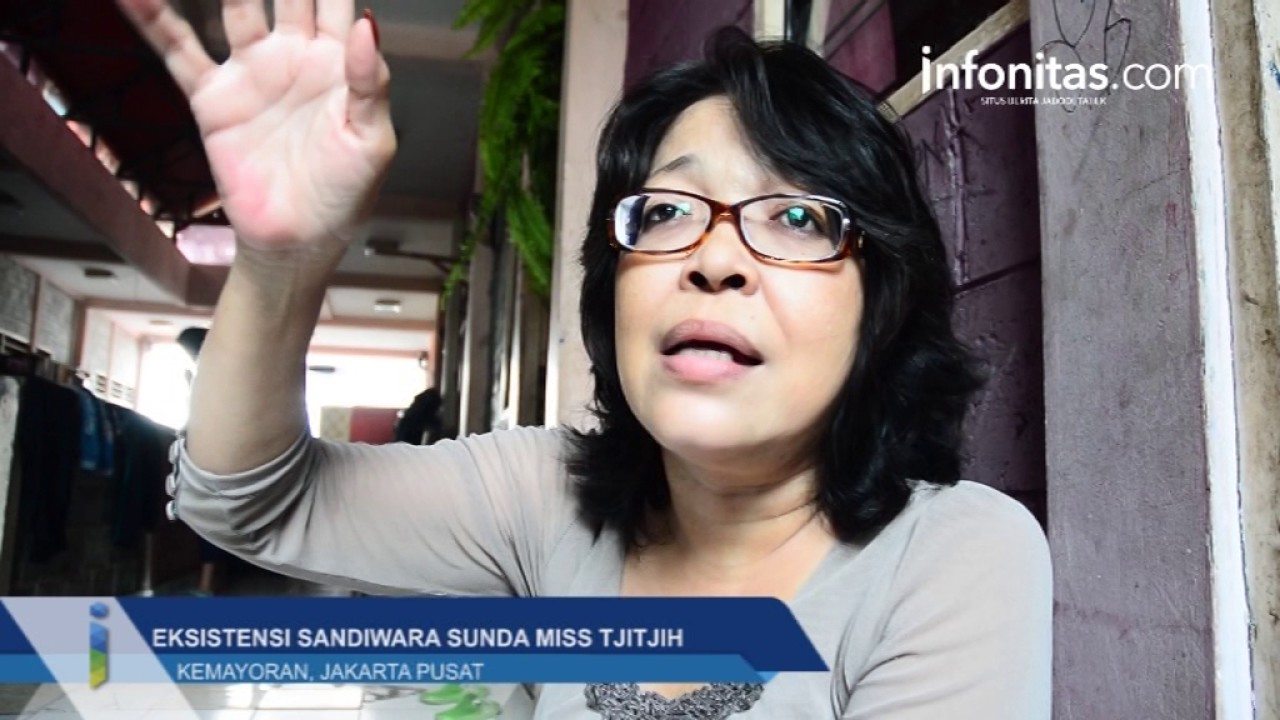 Eksistensi Sandiwara Sunda Miss Tjitjih - YouTube